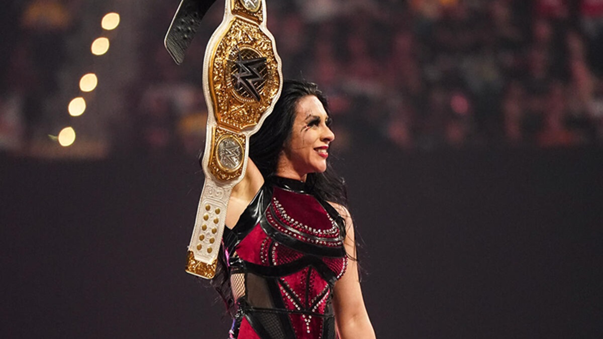 Stephanie Vaquer Wins WWE Women's Crown Jewel Championship - Features ...